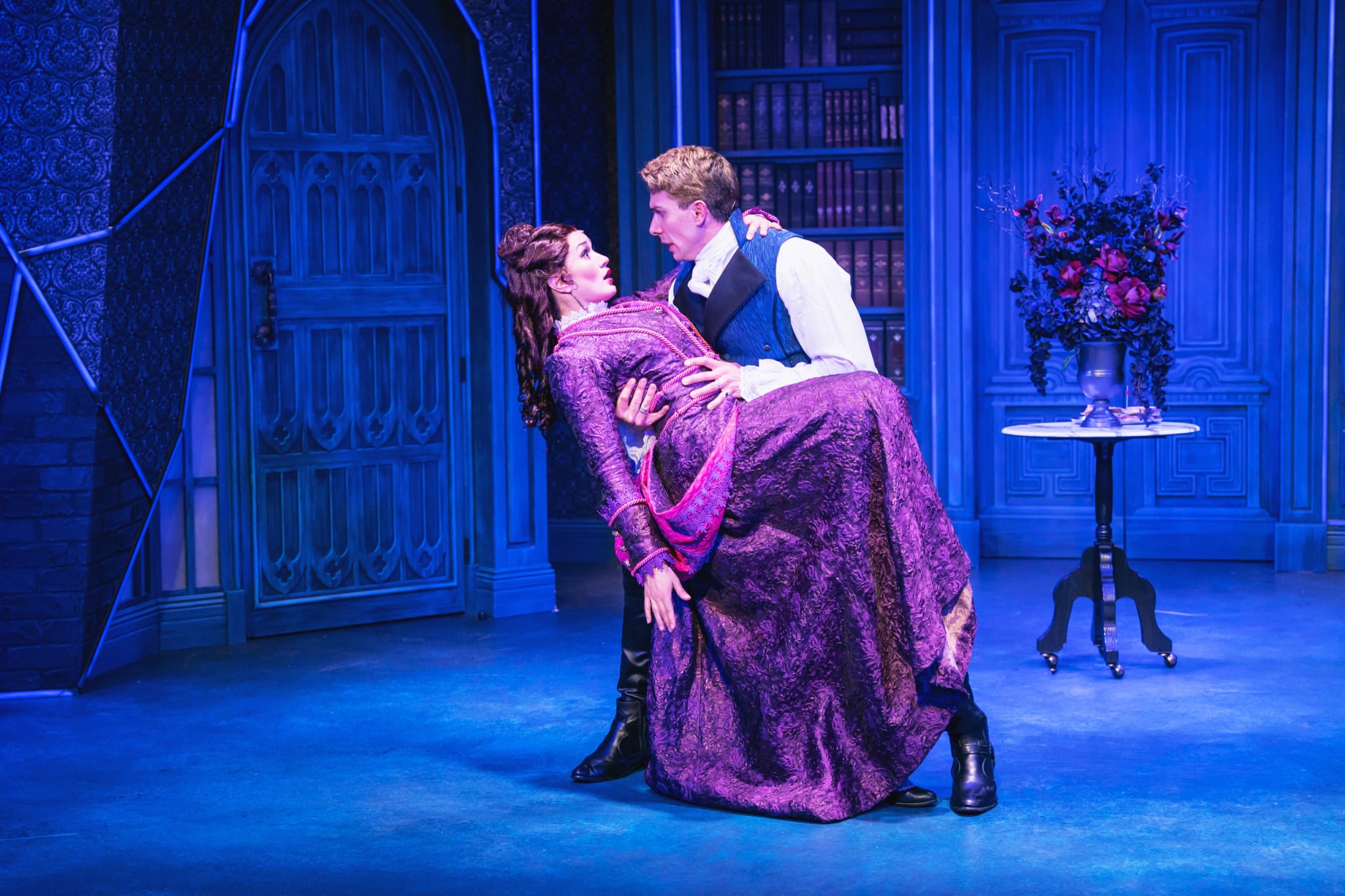 Official Dracula: A Comedy of Terrors Tickets - Garner Galleria Theatre ...