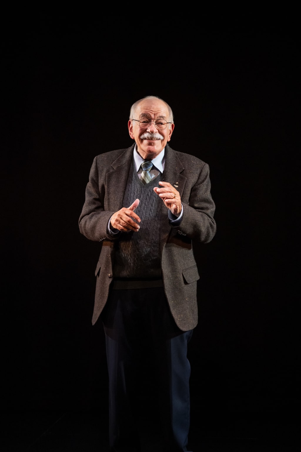 Official The Happiest Man on Earth Tickets - Singleton Theatre ...